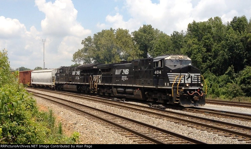 NS 4014 and 3619